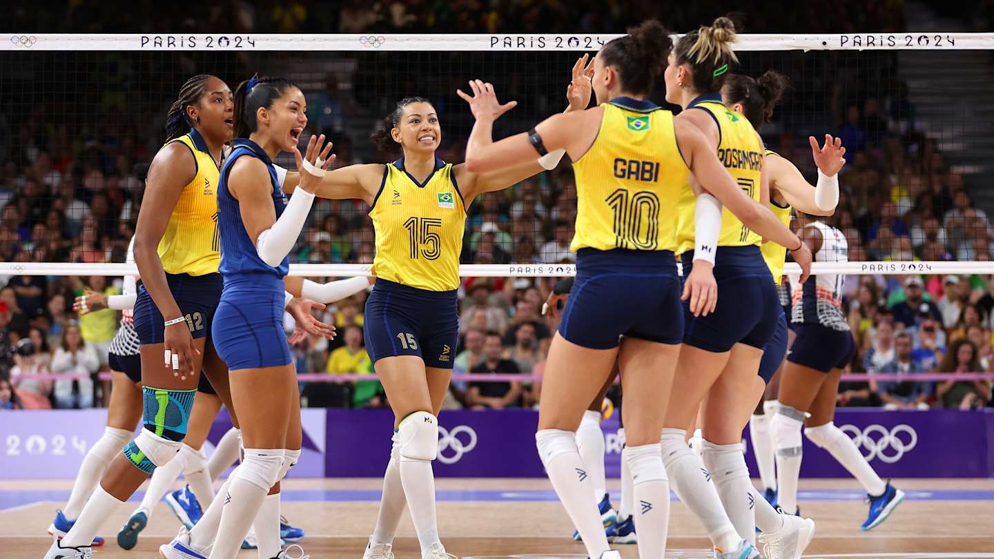 Why do some volleyball players wear a distinct color from the rest of ...