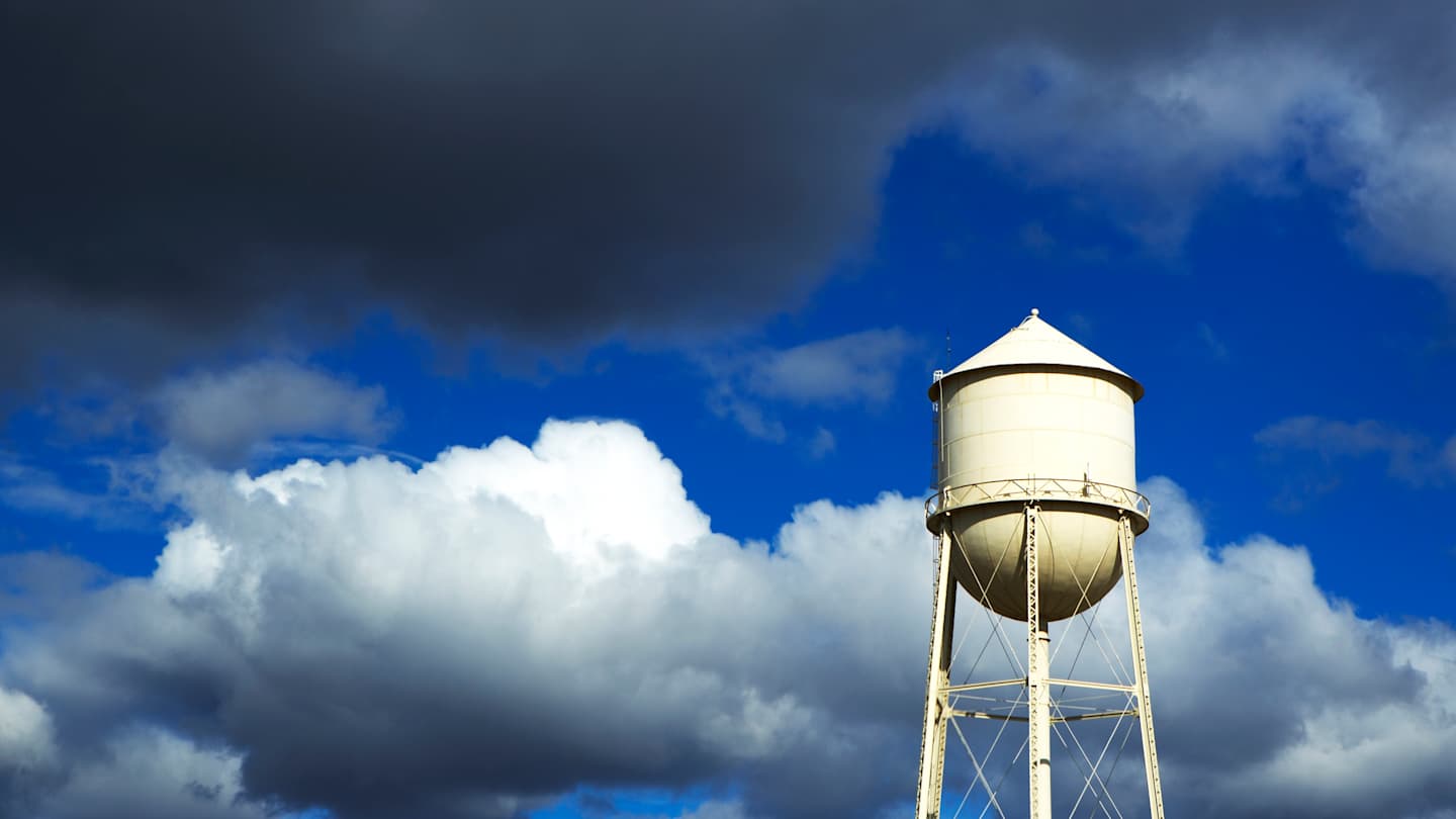 How do water towers function?