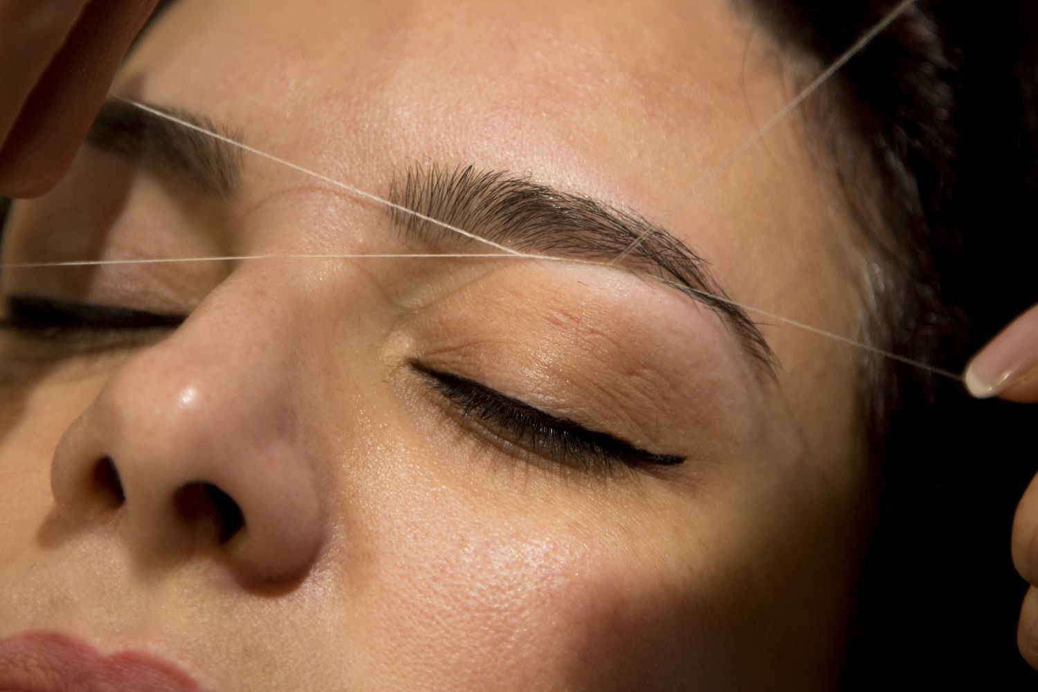 Everything You Should Know About Eyebrow Threading