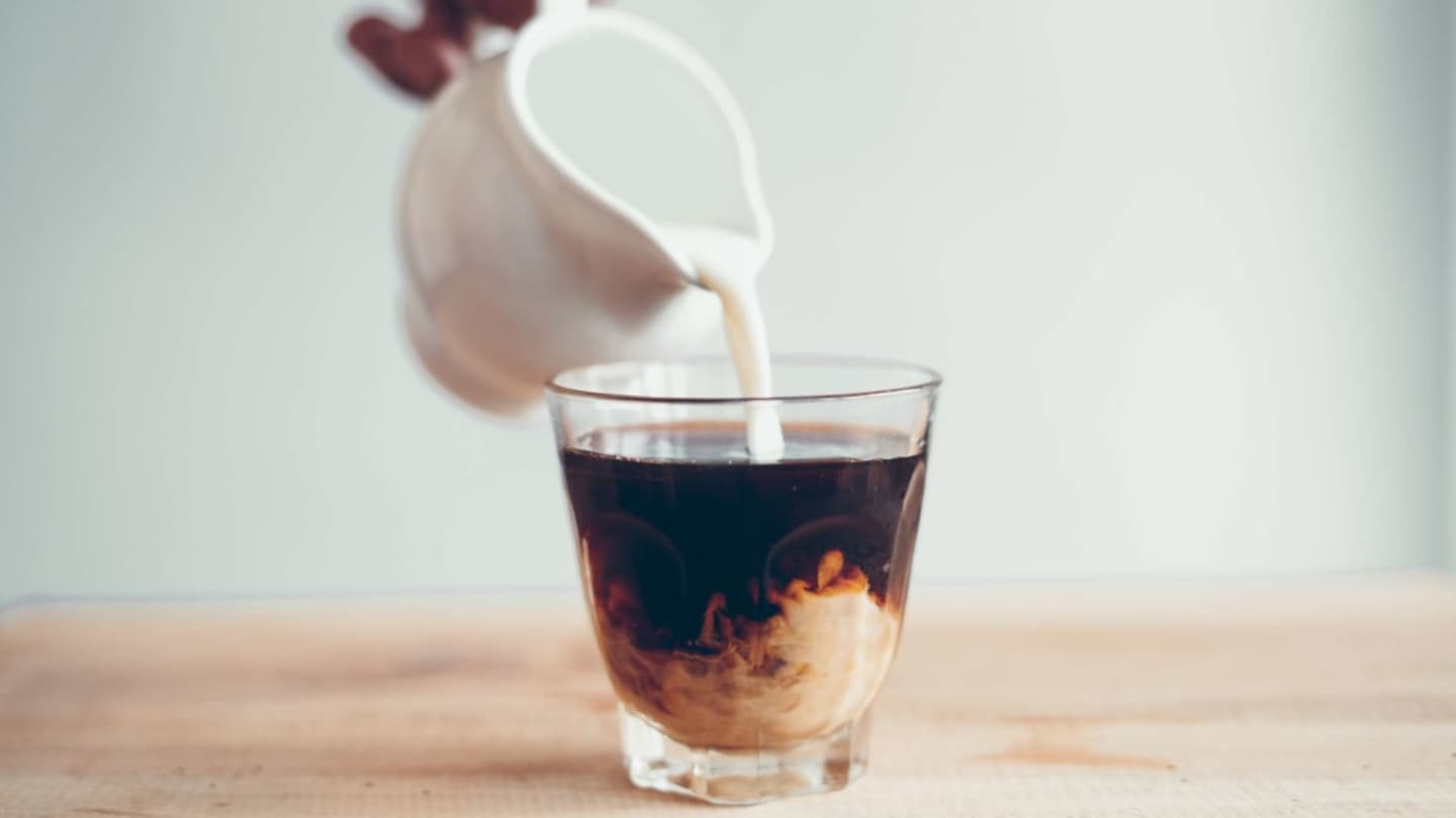 Cold Brew vs Iced Coffee: Key Differences Explained