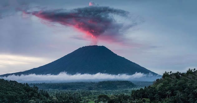 16 Most Hazardous Volcanoes Across the Globe - Mytour