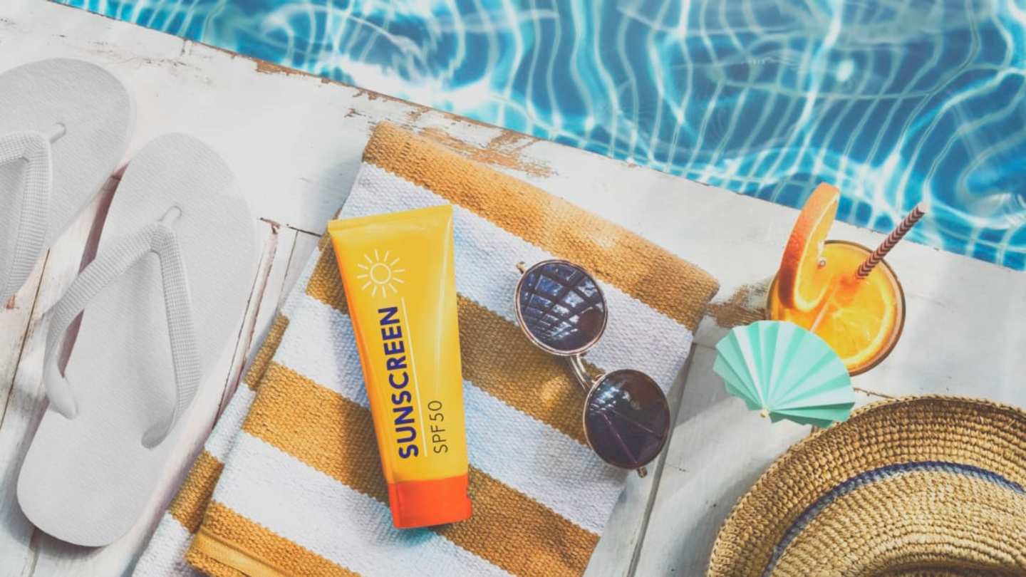 What Is the Process Behind Calculating a Sunscreen's SPF?