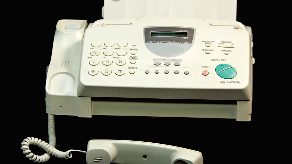 Why are fax machines still in use today? Mytour explores the reasons ...
