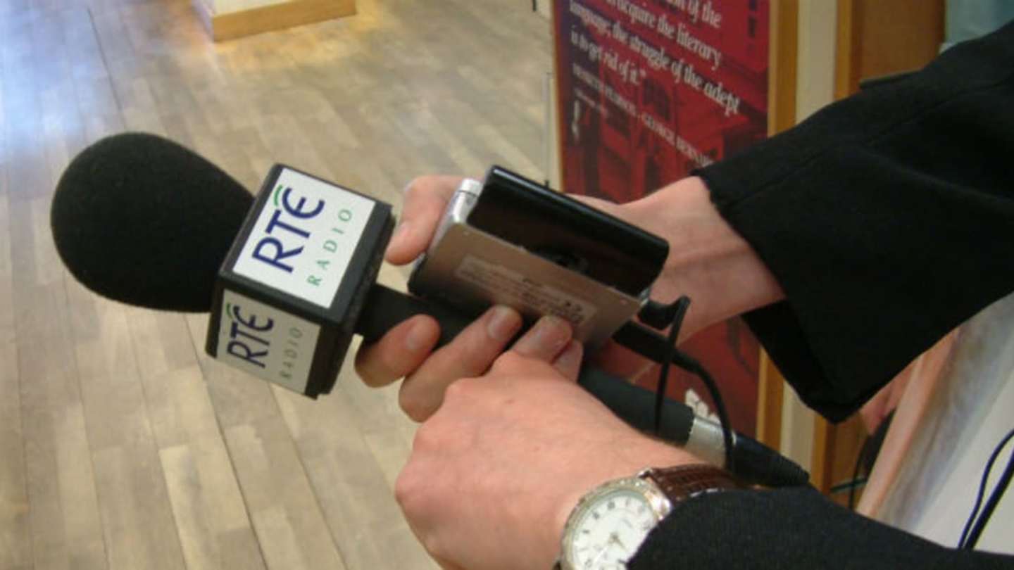 Is a Microphone Referred to as a ‘Mic’ or a ‘Mike’?