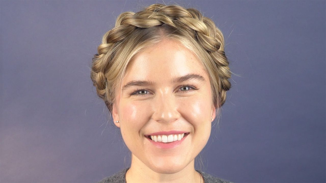 How to Style a Beautiful Crown Braid and Half Crown Braid
