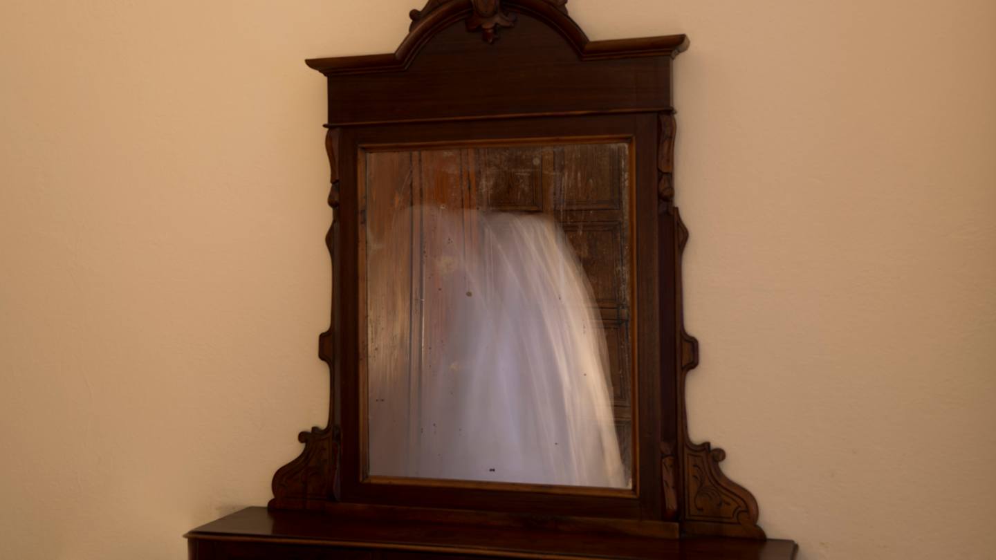 Bloody Mary: The Mystery Behind Our Belief in Ghostly Reflections