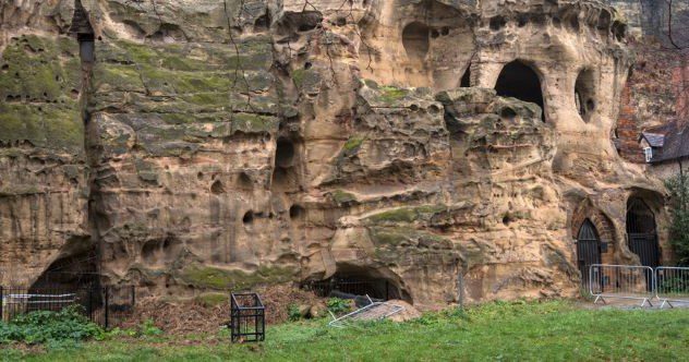 Discover 10 intriguing and eerie facts about the Nottingham Caves - Mytour