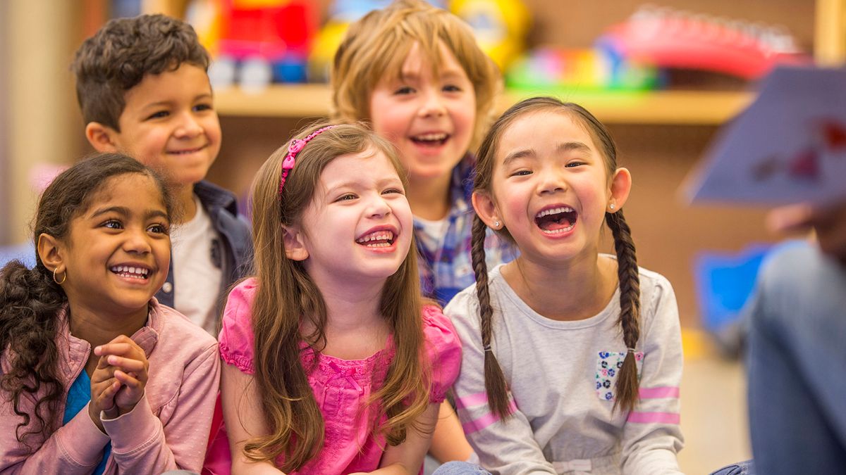 55 Hilarious Jokes for Kids to Share | Mytour