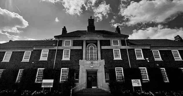 10 Shocking Truths About Bedlam, The Infamous Asylum in History - Mytour