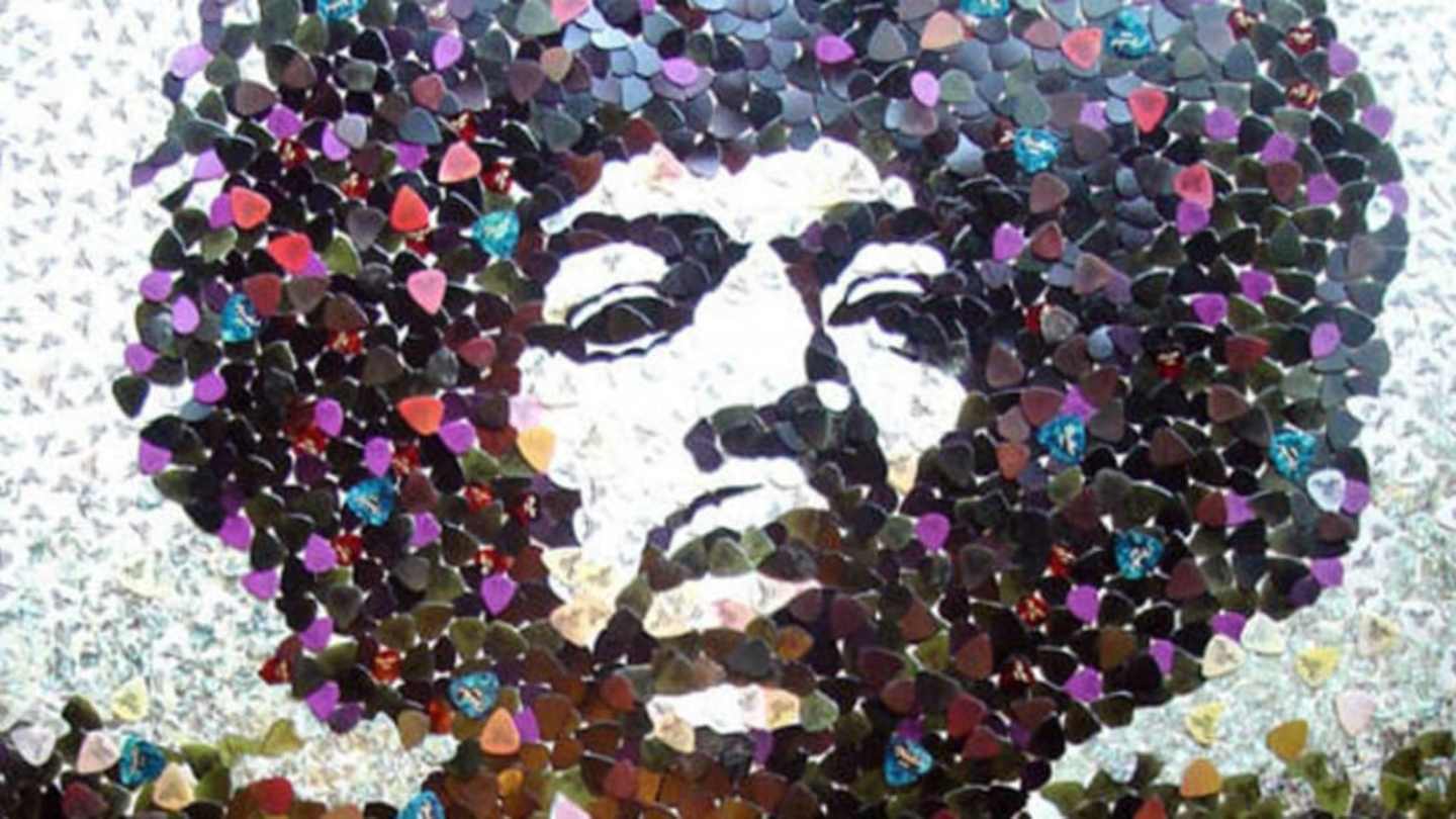 10 Unique Mosaics Crafted from Unexpected Materials