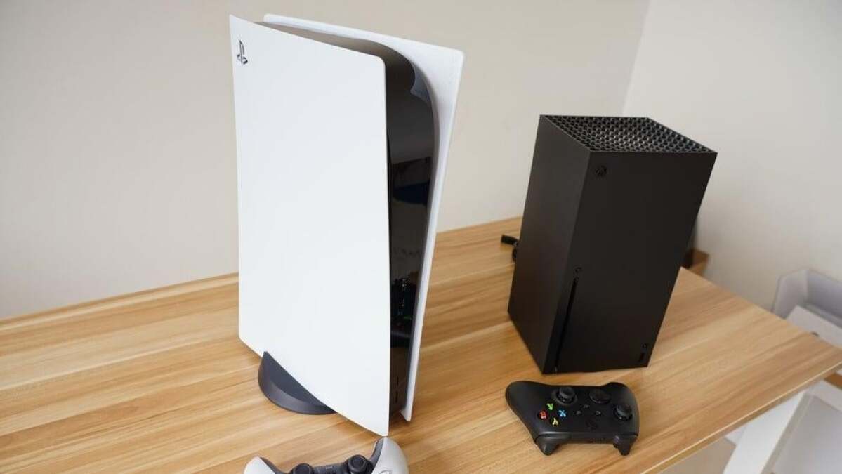 Should You Position Your PS5 or Xbox Series X Upright or Flat? | Mytour