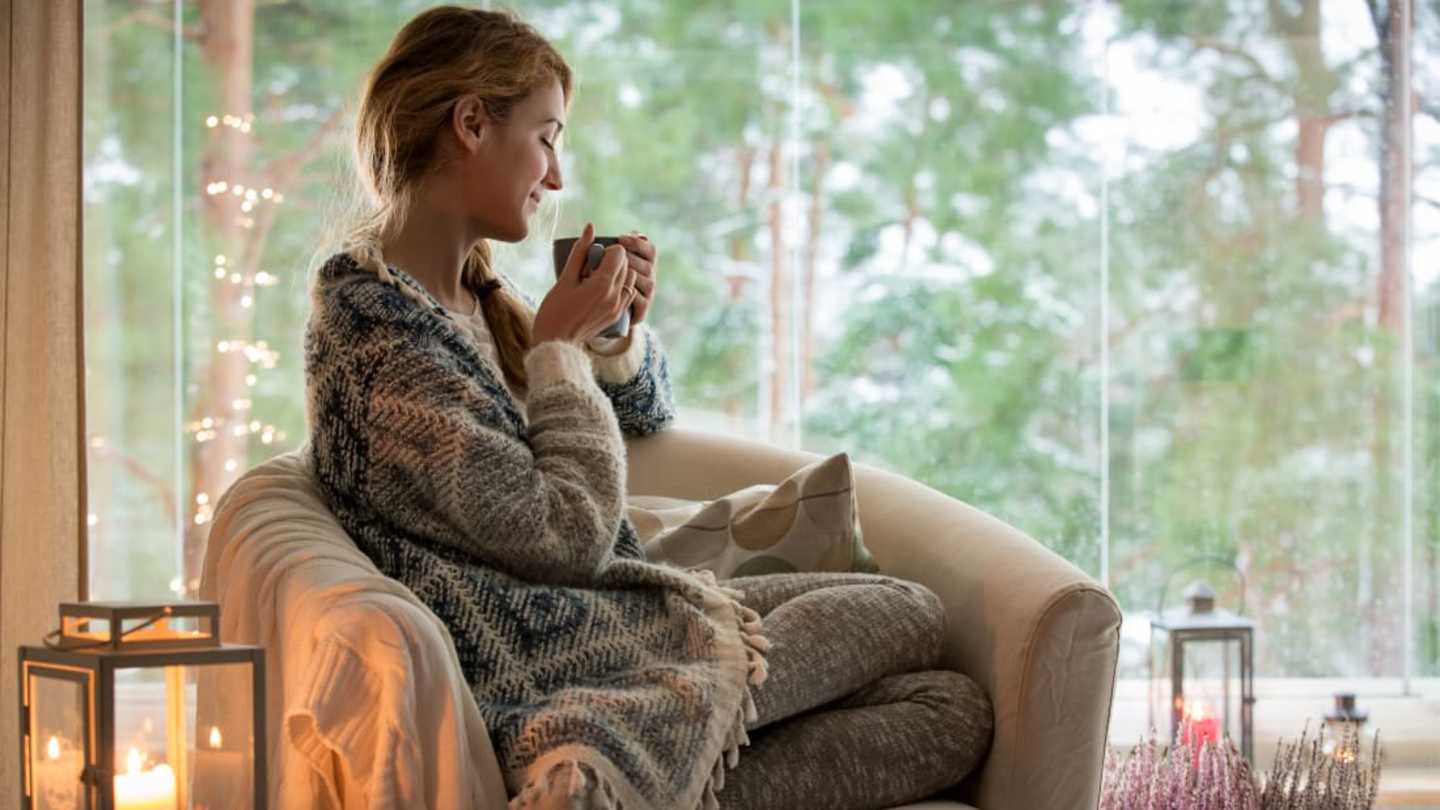 23 Ingenious Winter Hacks to Keep Your Home Cozy