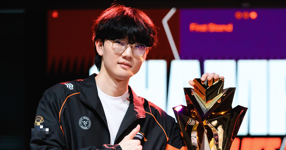 Viper phát ngôn một câu khiến người hâm mộ LPL "đau lòng gấp đôi"