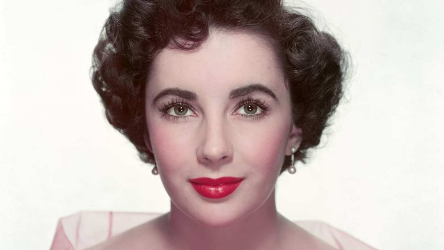 Elizabeth Taylor’s iconic ‘Green Goddess’ Rolls Royce, her stunning ...