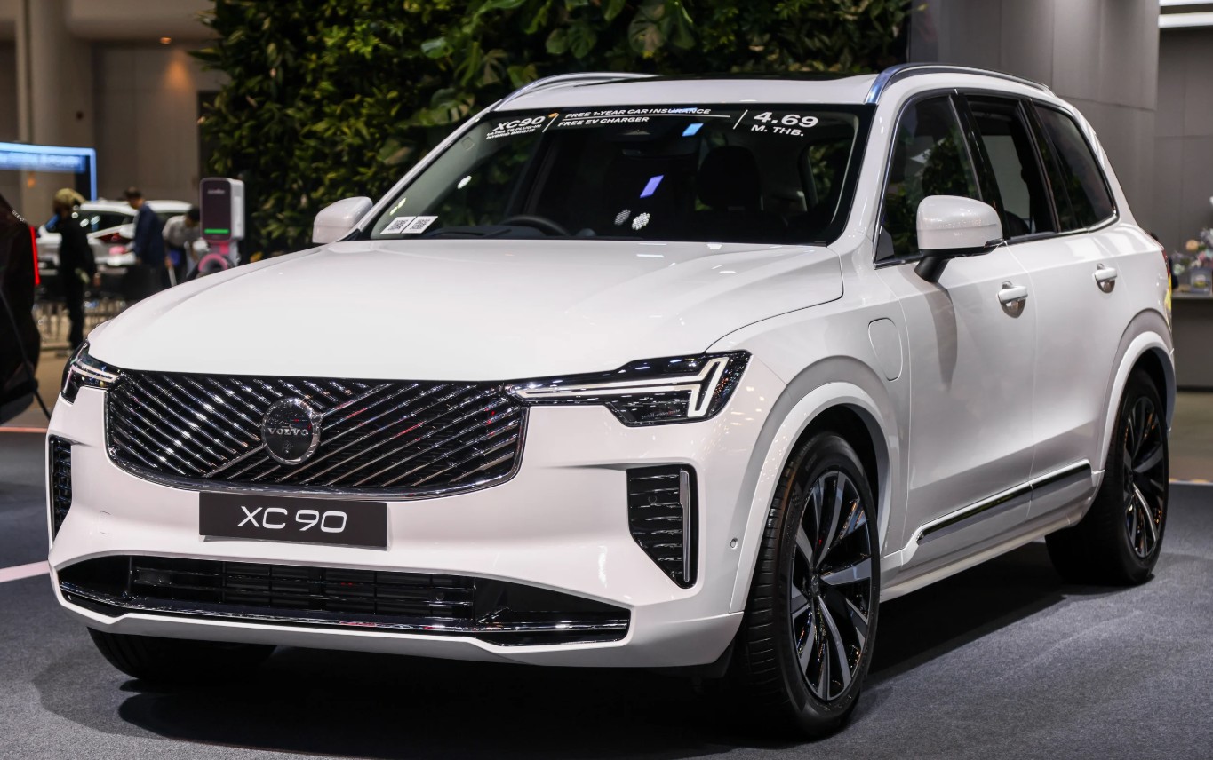 Volvo XC90 2025 facelift ra mắt tại Triển lãm Ô tô Bangkok: Vượt trội về thiết kế và hiệu suất ...