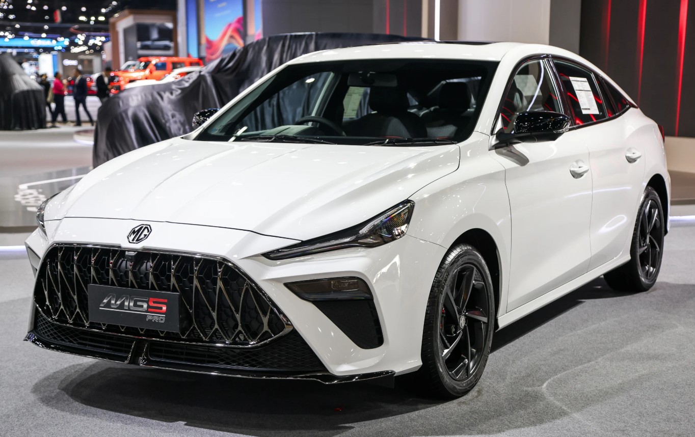 MG5 Pro thu hút sự chú ý tại Bangkok 2025: Thiết kế hiện đại, trang bị ...