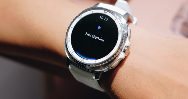 Lý do đằng sau quyết định của Samsung khi thay thế Tizen bằng Wear OS cho dòng Galaxy Watch đã ...