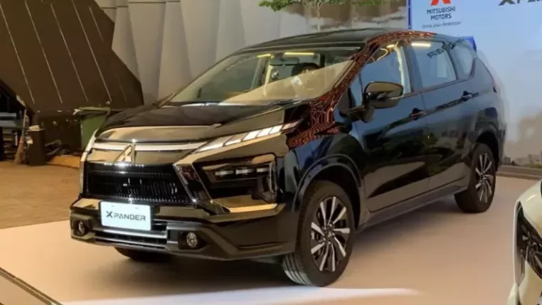Mitsubishi Xpander và Xpander Cross chuẩn bị trình làng phiên bản mới ...