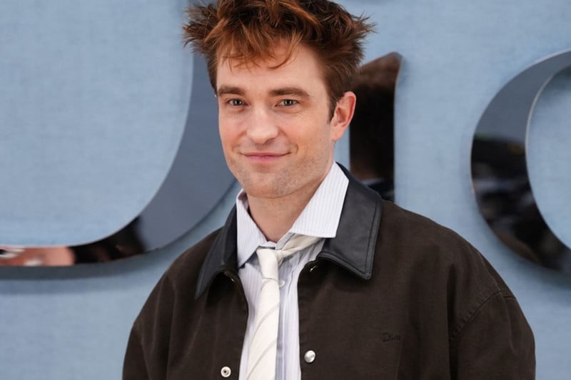 Nam diễn viên Robert Pattinson đã đăng ký bảy ca khúc solo mới với ASCAP
