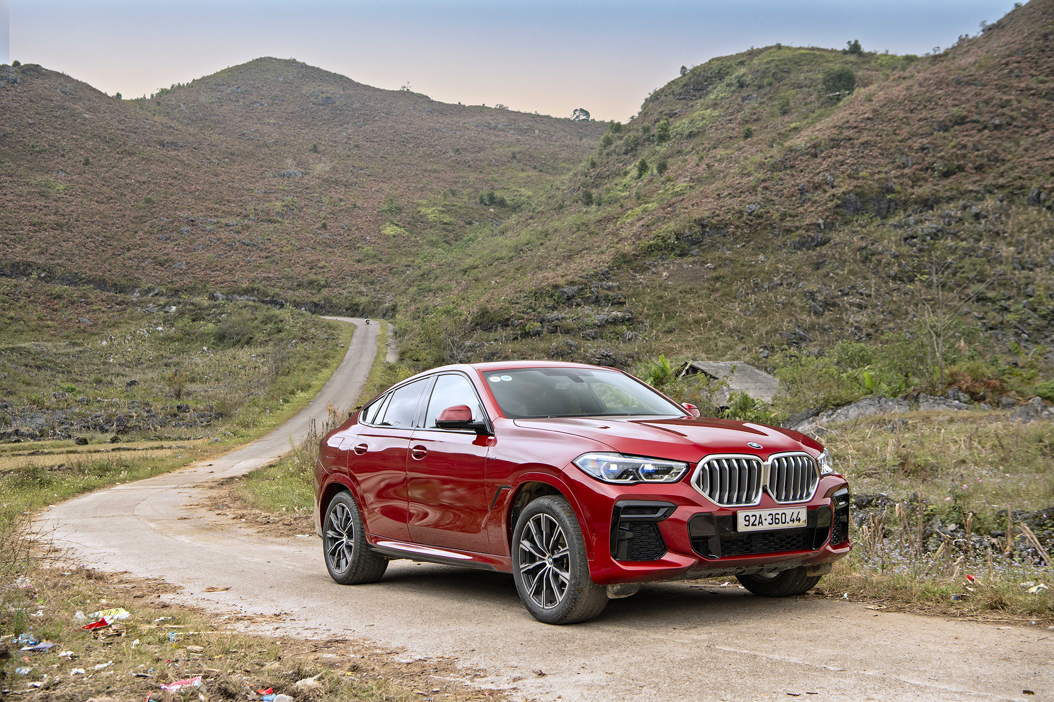 BMW X4 & X6: Ưu đãi đặc biệt lên đến 480 triệu đồng | Mytour - Cộng ...